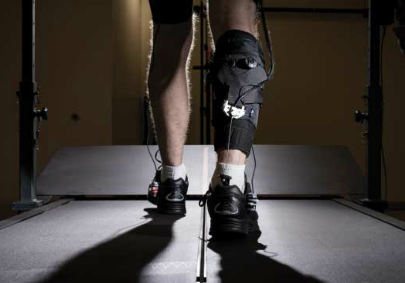 Next-Generation Exoskeletons Help Patients Move | The Scientist