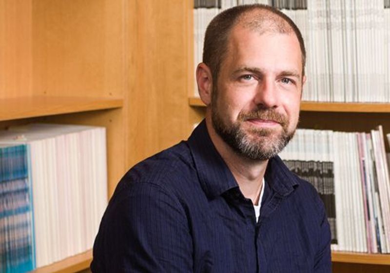 Kyle Smith Shines a Light on Addiction | The Scientist