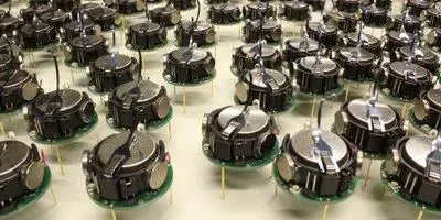 Collective Robot Behavior | The Scientist