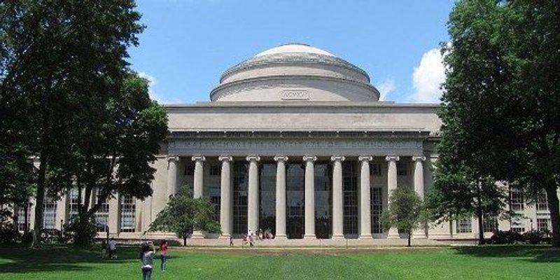 MIT Provost Steps Down | The Scientist