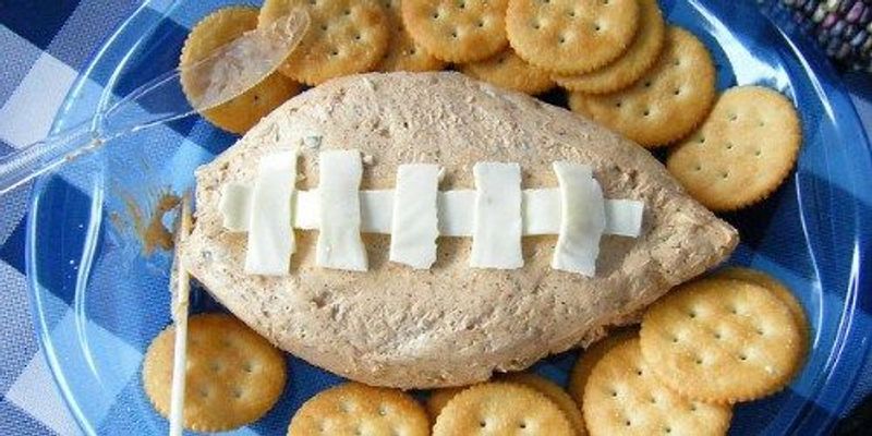 Football Losses Tied to Junk Food | The Scientist