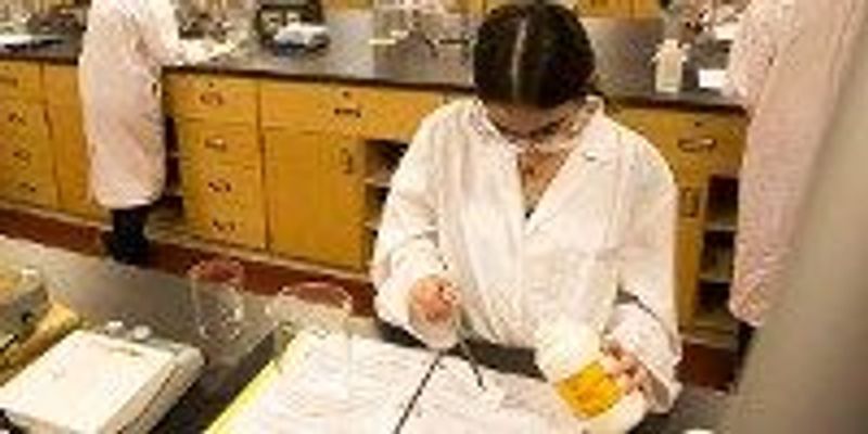 Meet the New HHMI Crop | The Scientist