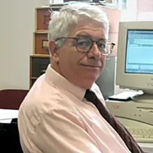 Walter Gratzer, Biophysical Chemist and Science Writer, Dies at 89 ...