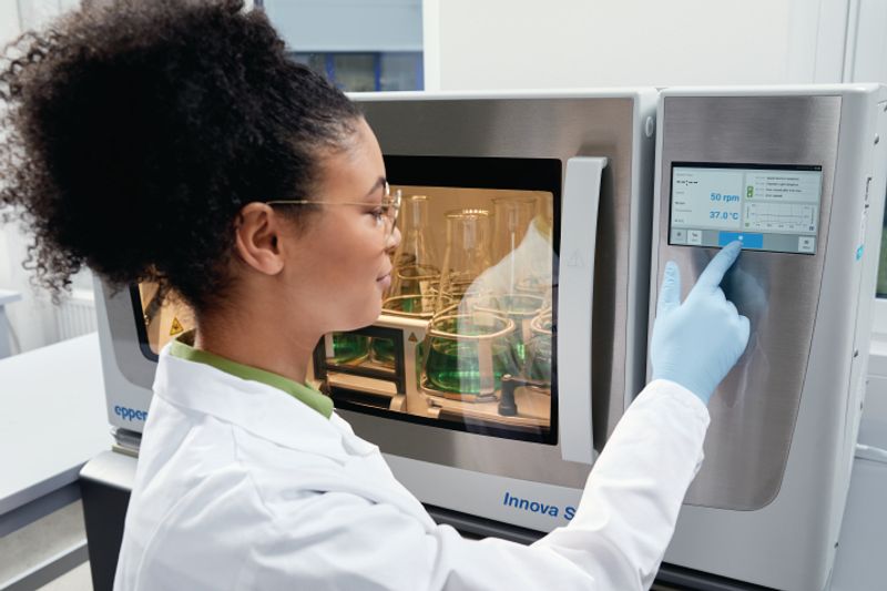 Monitoring Laboratory Equipment from Anywhere | The Scientist